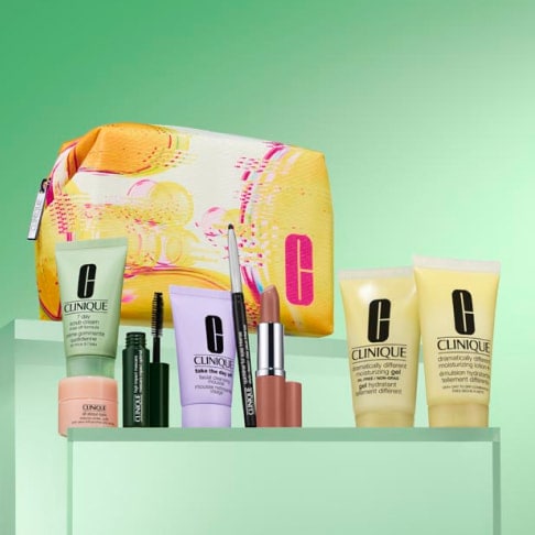 Gifts & Sets | Clinique
